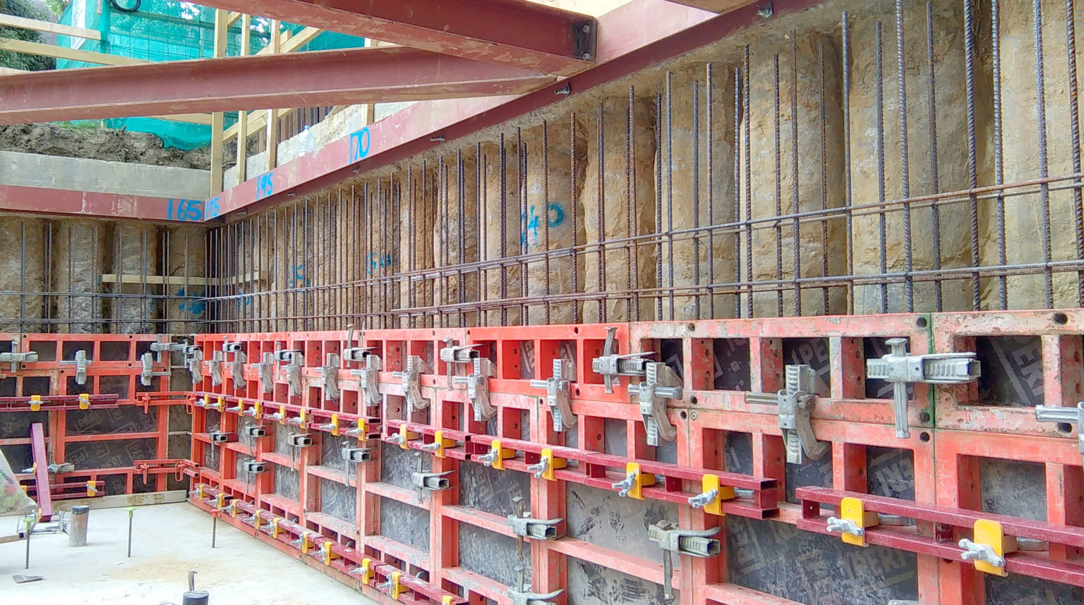 Pile Lining - Basespacelondon.co.uk